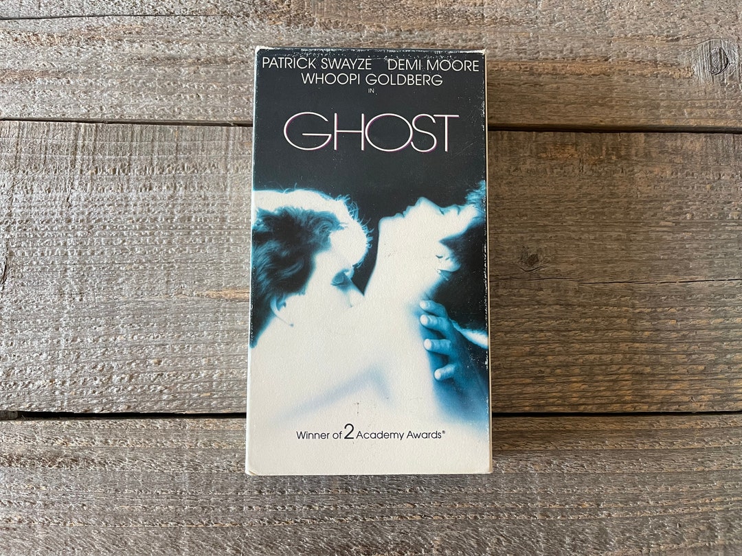 Ghost VHS Movie // Patrick Swayze, Demi Moore, Whoopi Goldberg // 1990 ...