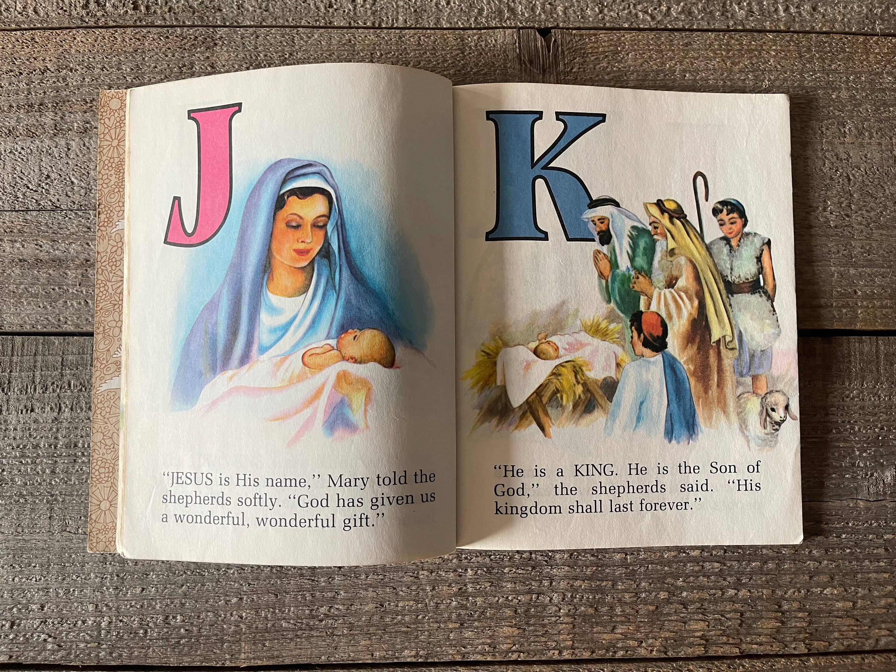 1979 Libro de cuentos ABC del Niño Jesús // Un libro de día - Etsy México