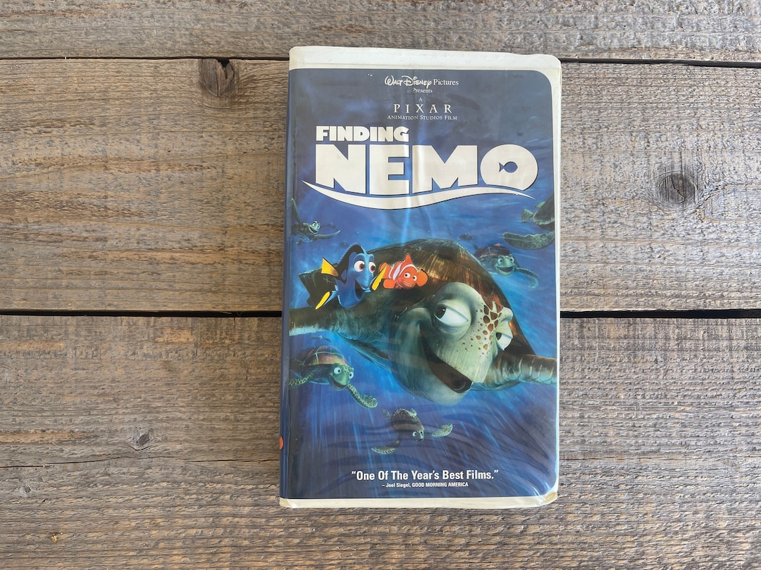 Finding Nemo VHS Movie // Walt Disney, Pixar // 2001 // Albert Brooks ...