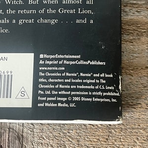 The Lion the Witch and the Wardrobe // Book 2 in the Chronicles of ...