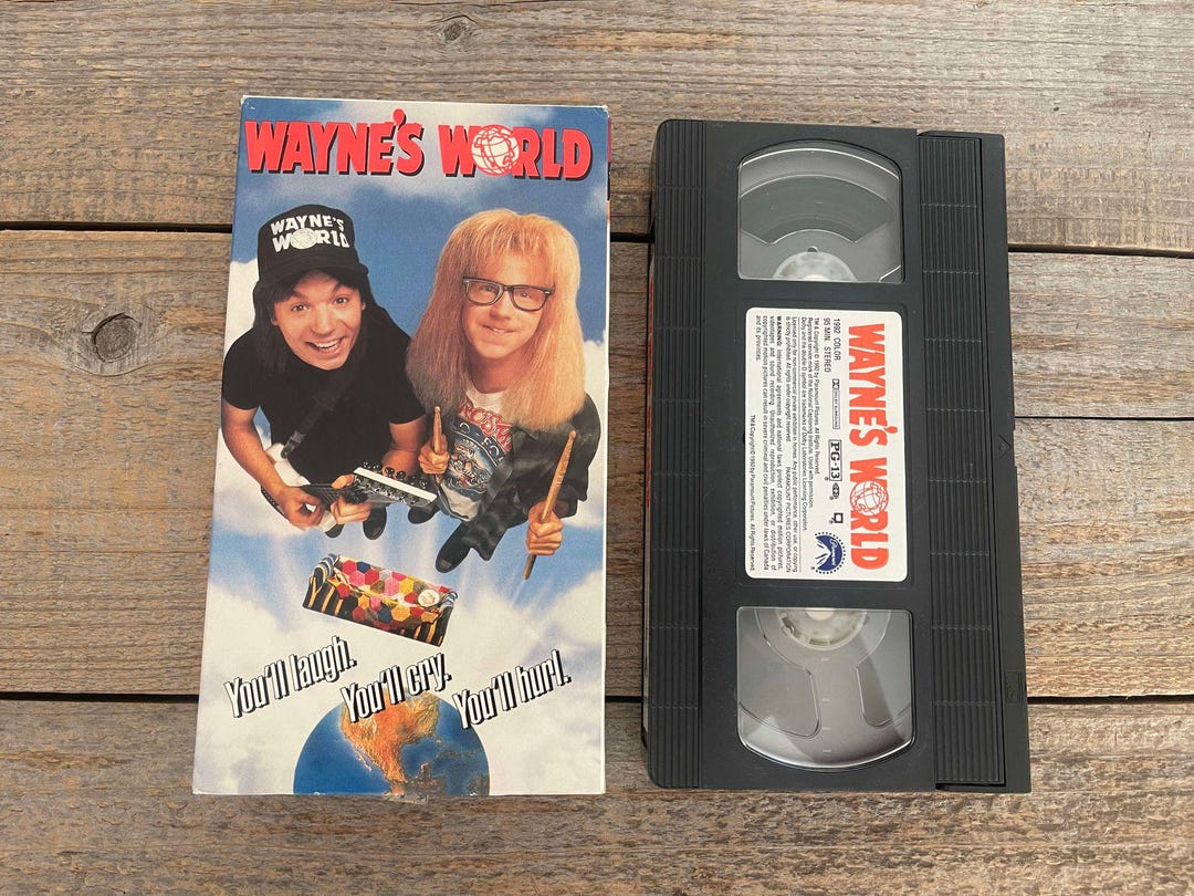 Wayne's World // 1992 VHS // Mike Myers, Dana Carvey, Rob Lowe ...