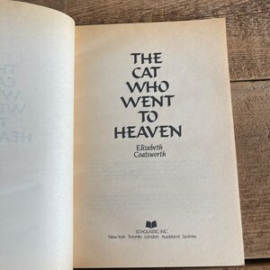 The Cat Who Went to Heaven // Elizabeth Coatsworth // 1987 Scholastic ...