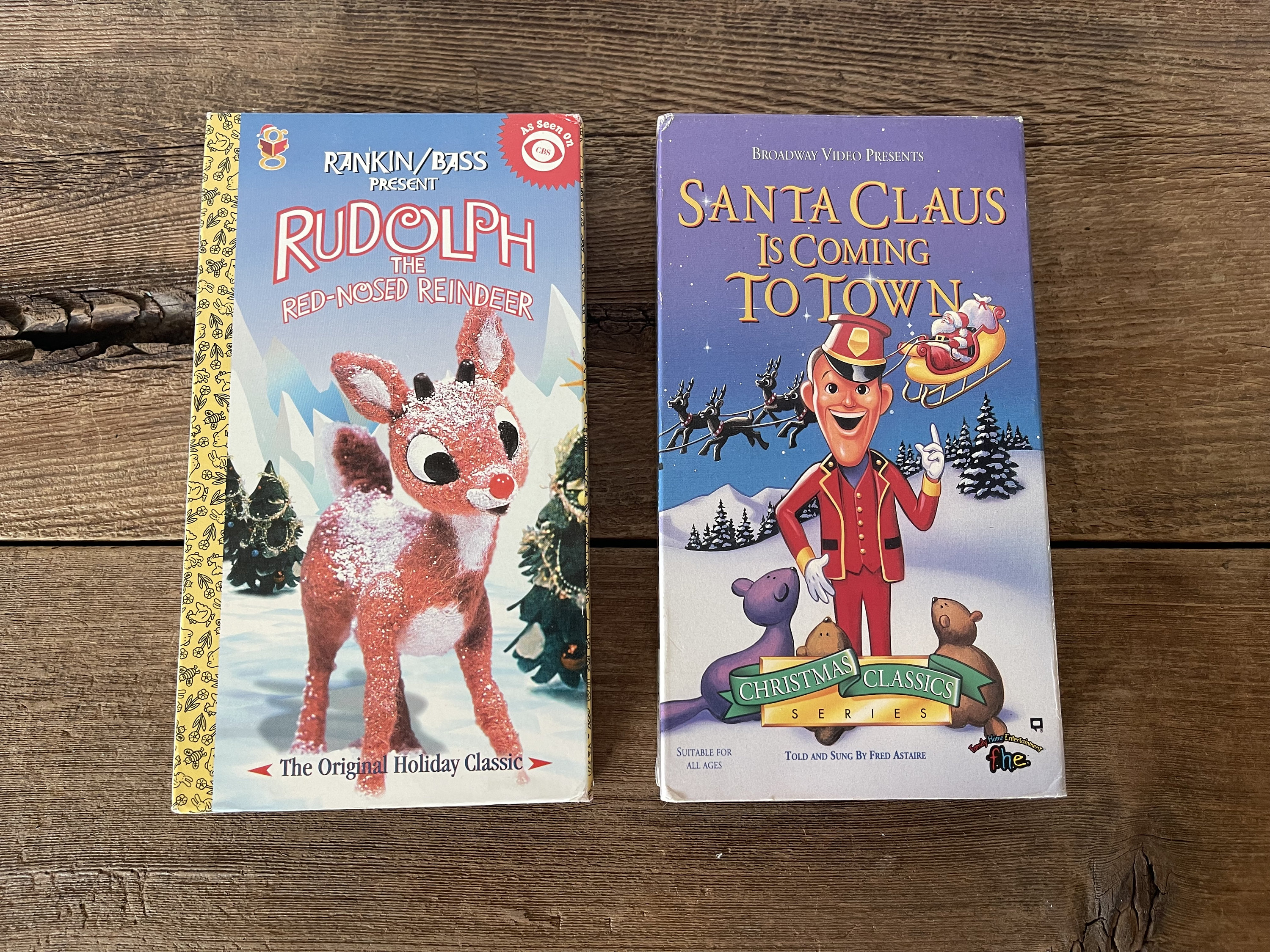 Vintage Christmas VHS Movies // Santa Claus is Coming to Town & Rudolph ...