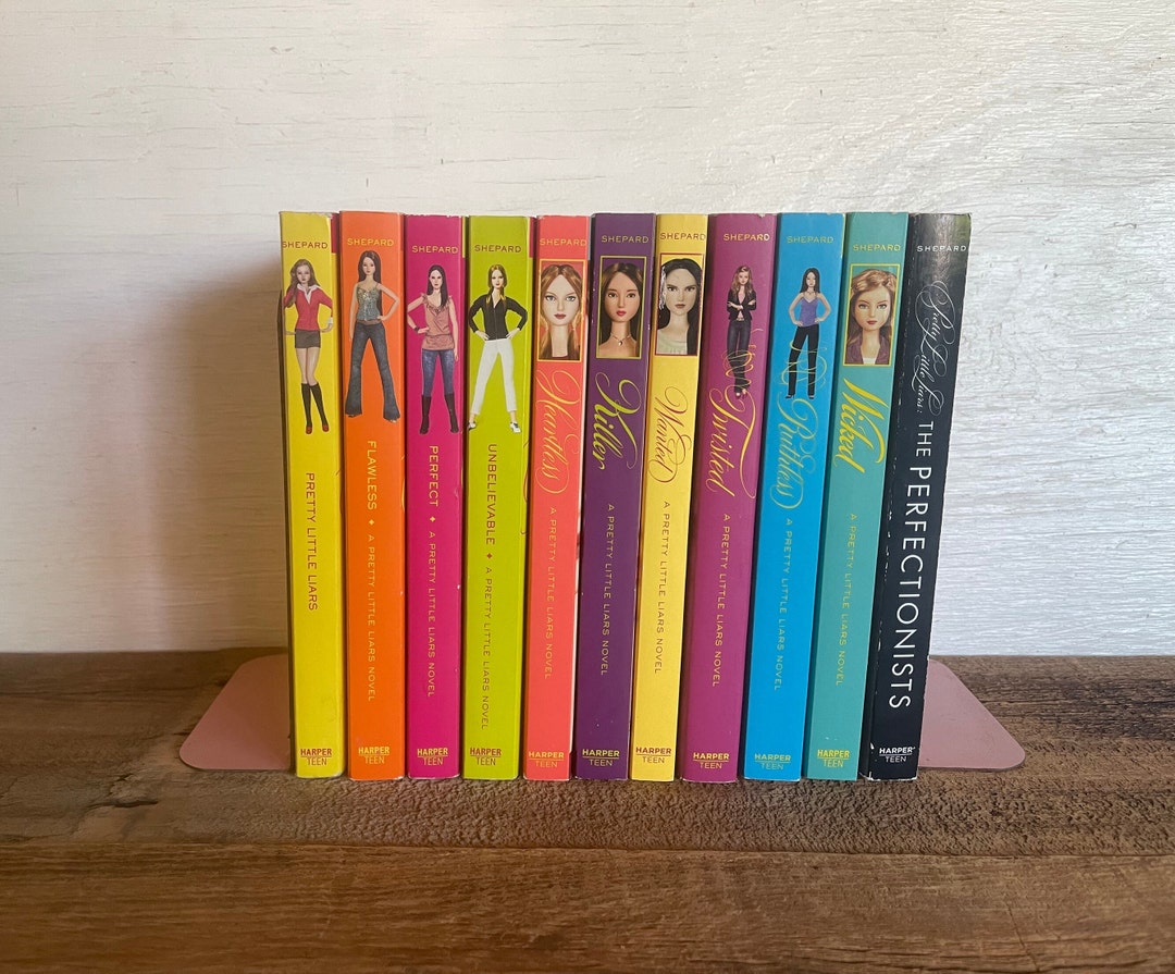 Pretty Little Liars Novel Books // You Choose // Sara Shepard // Never ...