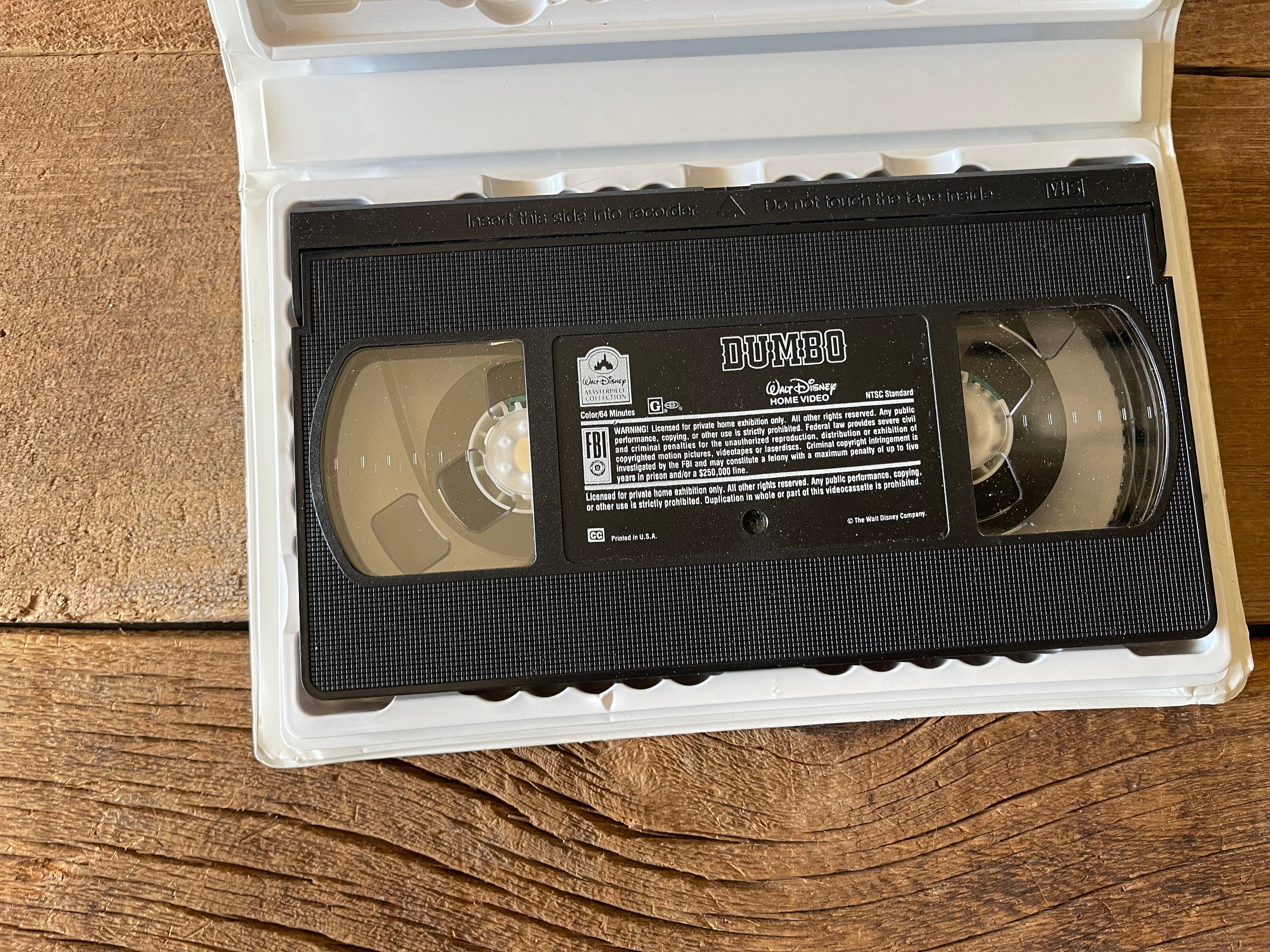 Dumbo // Walt Disney Masterpiece Collection // Vintage VHS Movie - Etsy