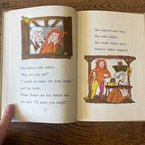 Hester the Jester // Ben Schecter // 1977 Weekly Reader Book // an ...