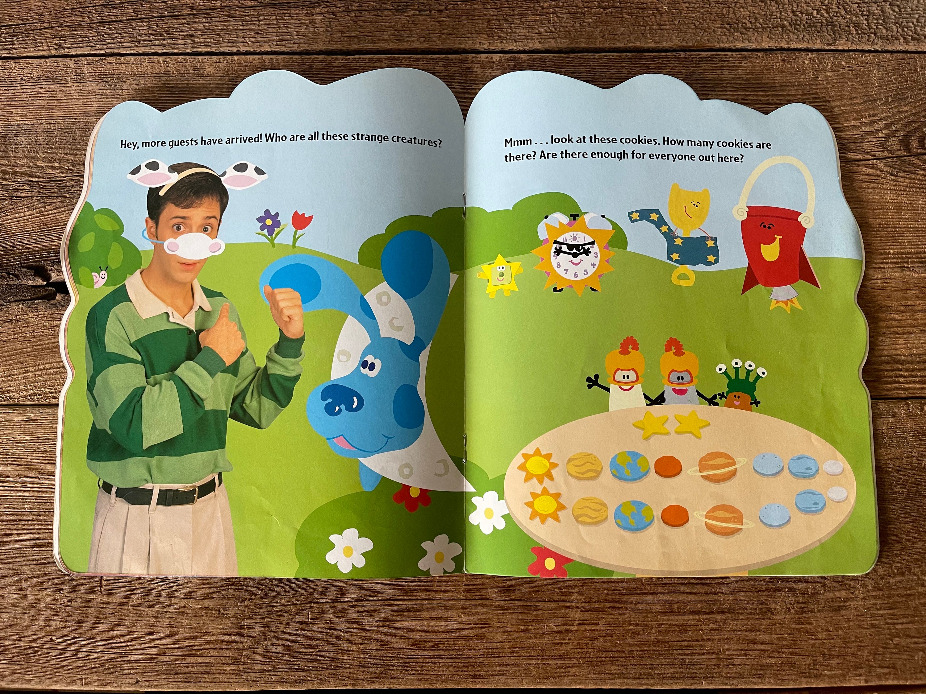 Blue's Clues Book blue's Costume Party // Alice - Etsy