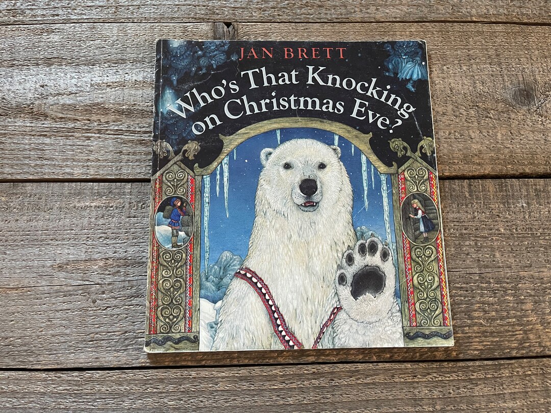 Who's That Knocking on Christmas Eve? // Jan Brett // Scholastic 2003 ...
