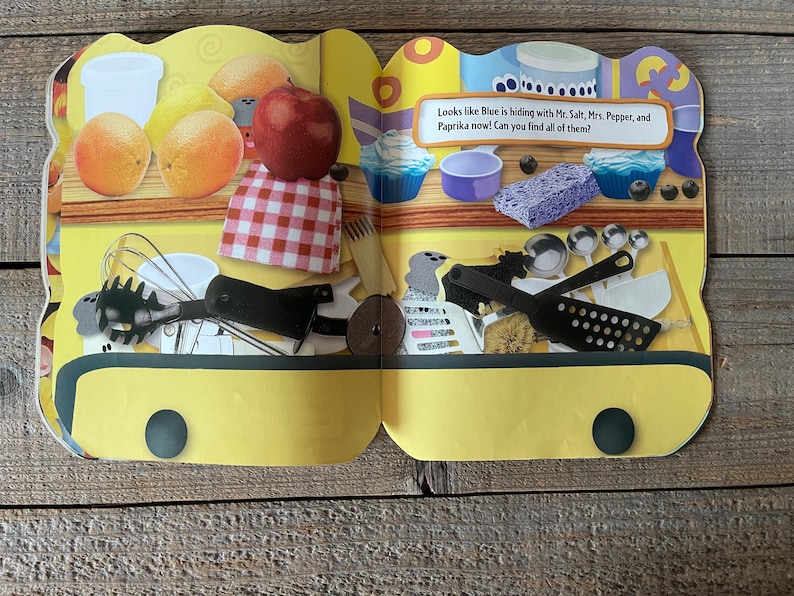 Blue's Clues Hide-and-seek Book - 1999 Edition - Etsy