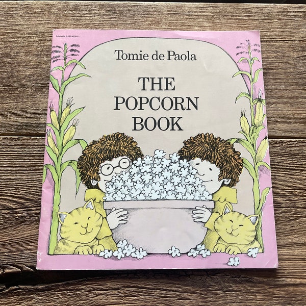 Tomie Depaola - Etsy