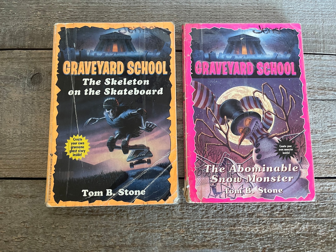 Graveyard School Books // Tom B. Stone // Vintage YA Thriller 1990's - Etsy