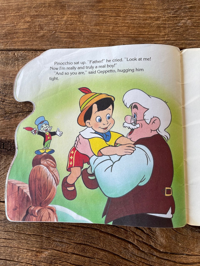 Walt Disney's Pinocchio // A Golden Super Shape Book // - Etsy