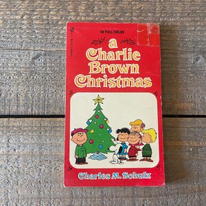 A Charlie Brown Christmas Book by Charles M. Schulz // Full Color ...