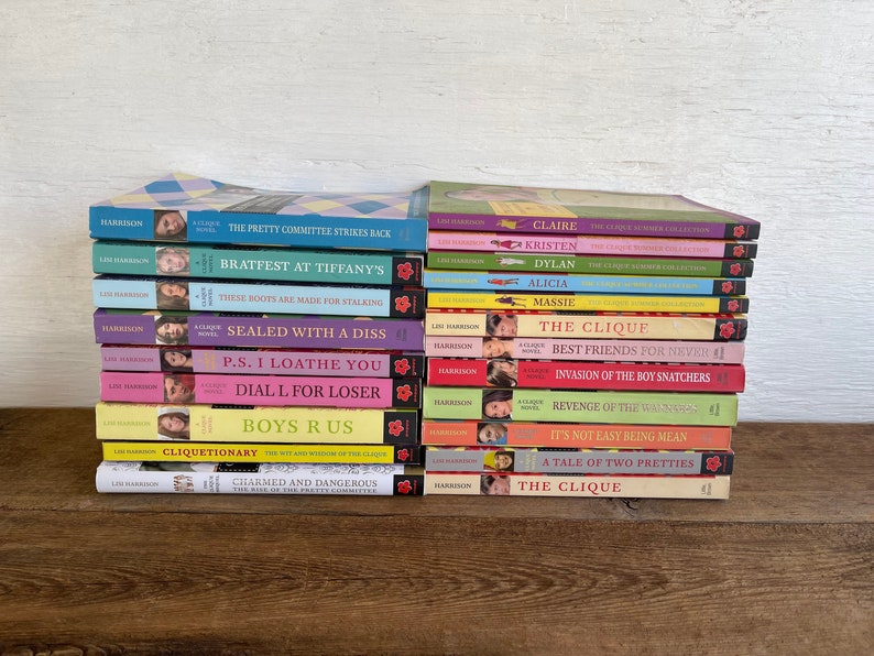 Clique Novels by Lisi Harrison // You Choose // Clique Summer - Etsy