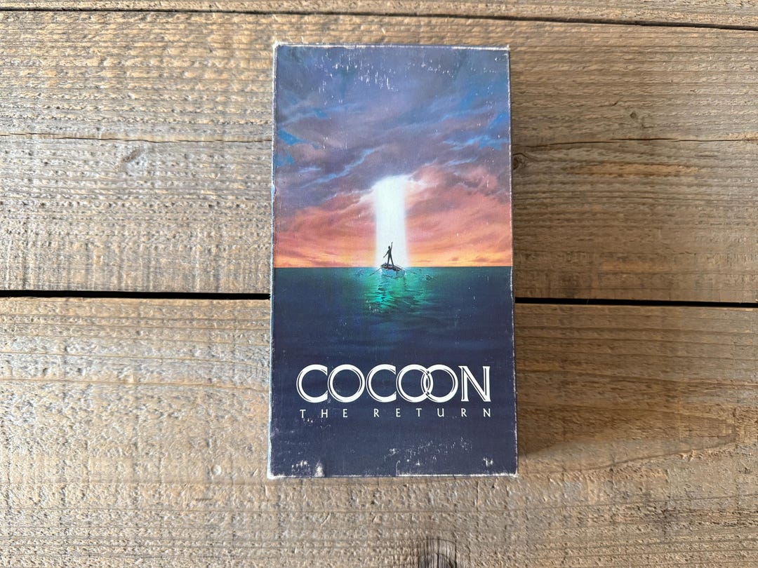 Cocoon: the Return VHS Movie // 1988 // Wilford Brimley, Courteney Cox ...
