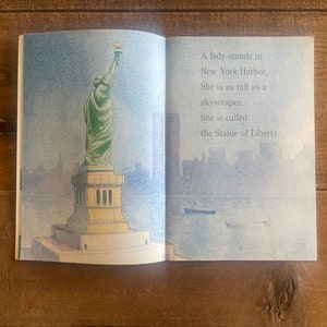 The Statue of Liberty // Scholastic Book // First Scholastic Printing ...
