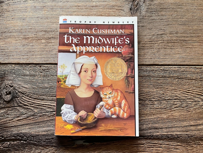 The Midwife's Apprentice // Karen Cushman // First Harper Trophy ...