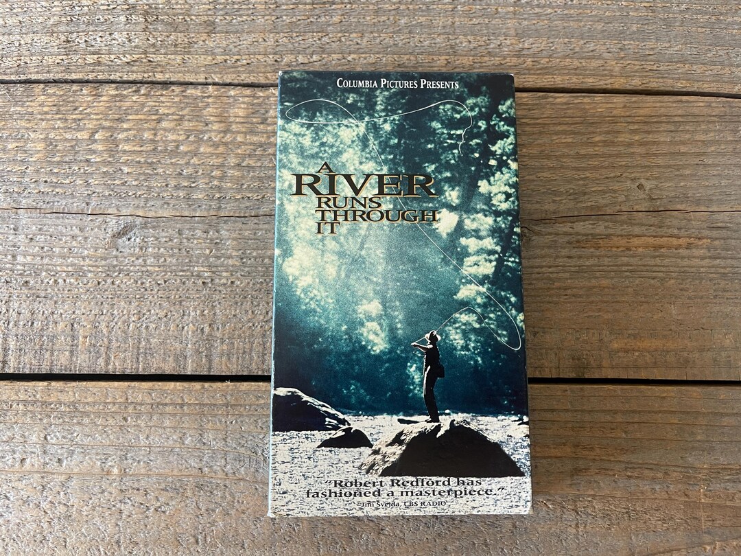 A River Runs Through It VHS Movie // Brad Pitt // 1992 Family Drama ...