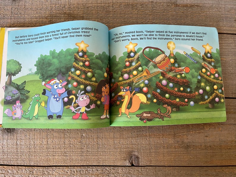 Dora's Christmas Parade // Dora the Explorer Vintage Book // 2003 First ...