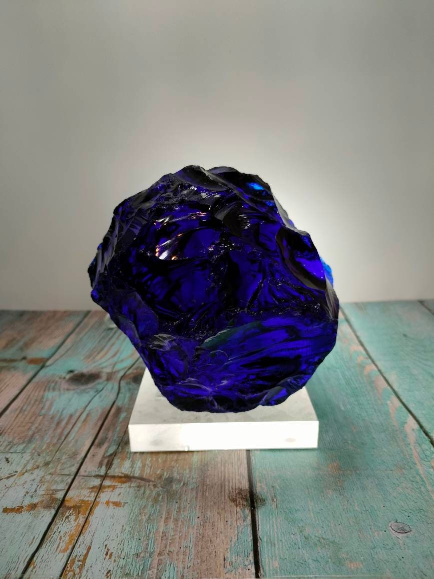 Raw Shining Andara Crystal Dark Ocean Blue 5530gr With Base for ...