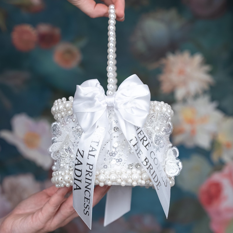 Pearl Wedding Flower Girl Baskets, White Pearl Wedding Flower Basket ...