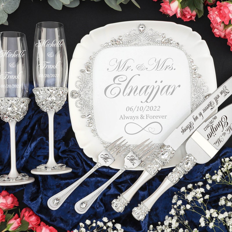 Cake Platter and Server - Etsy