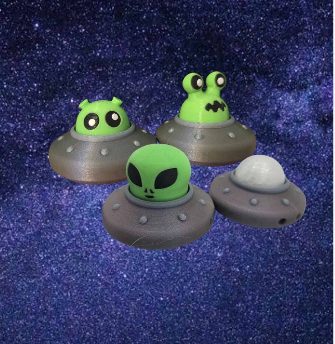 UFO Mechanical Key Clickers – Regular or Spinner Duo – Alien or Plain ...