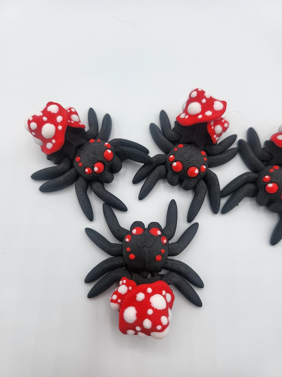 Tiny Cute Articulated Mushroom Spiders 3D Print - Etsy