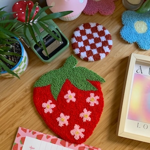 Cute Strawberry Wall Decor Punch Needle Hanging Flowering Strawberry ...
