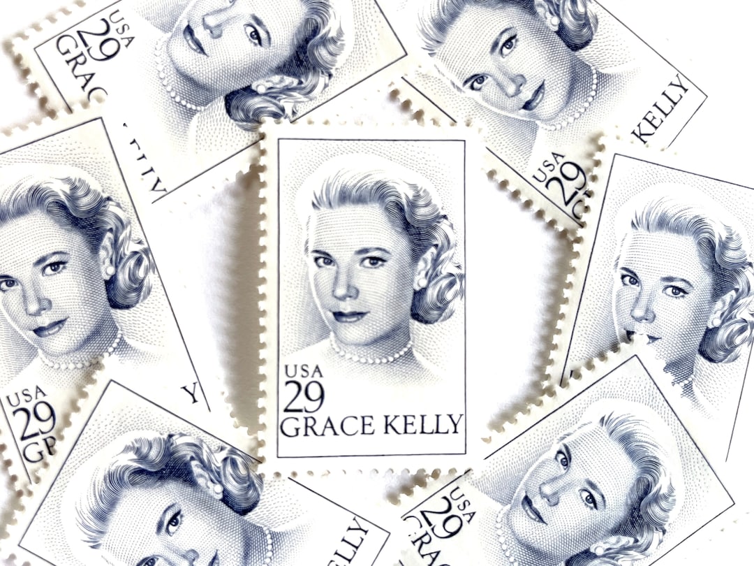 10 Vintage Unused Grace Kelly Mail Stamps / Wedding Portrait Princess ...