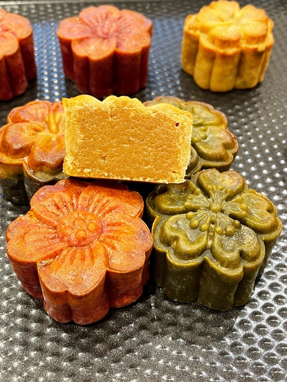 Mooncake Traditional Mid-autumn Cake - Etsy