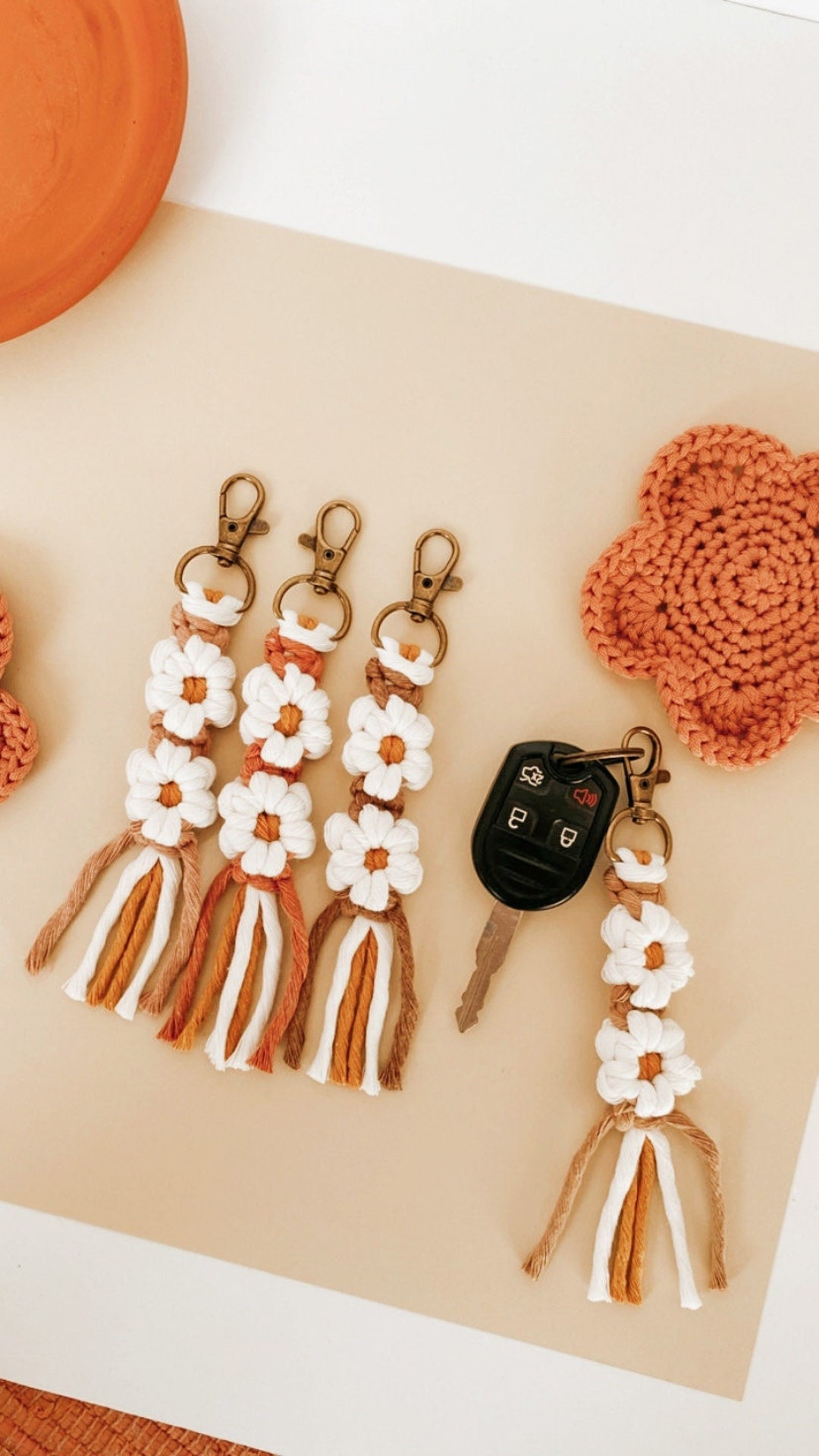 Daisy Keychain Boho Macrame Keychain Flower Keychain Boho