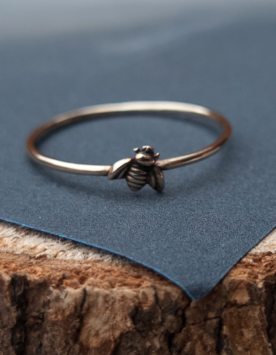 9ct Gold Bee Ring. Golden Bee. Size Made to Order. Gift for - Etsy UK