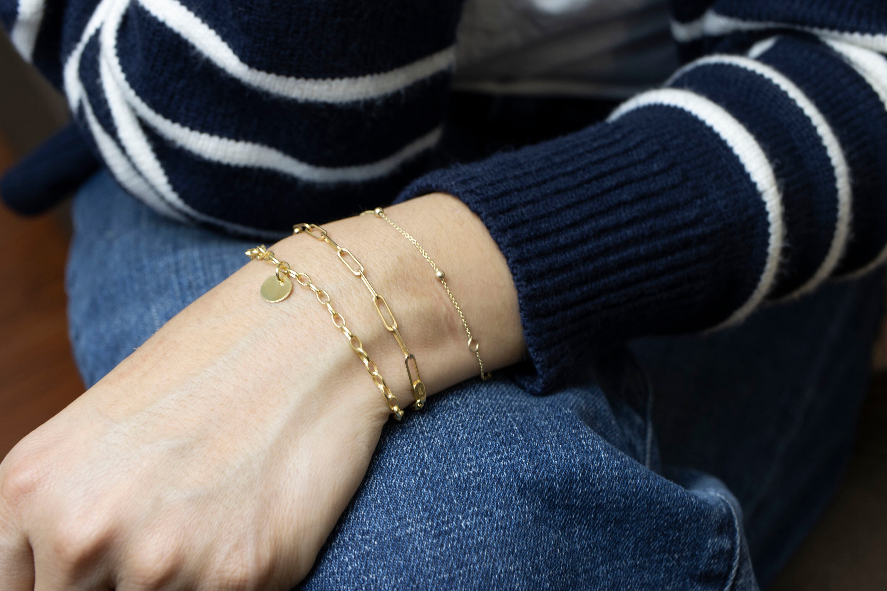 10K Yellow Gold Disc Charm Bracelet / Gold Coin Bracelet / Gold ...