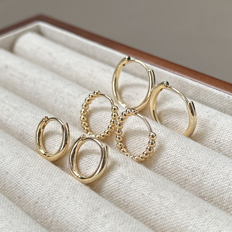 Simple Hoop Earrings - Etsy Canada