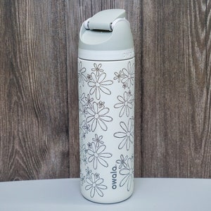 Flowers Owala Freesip Bottle - Unique Personalized Design for Teachers ...