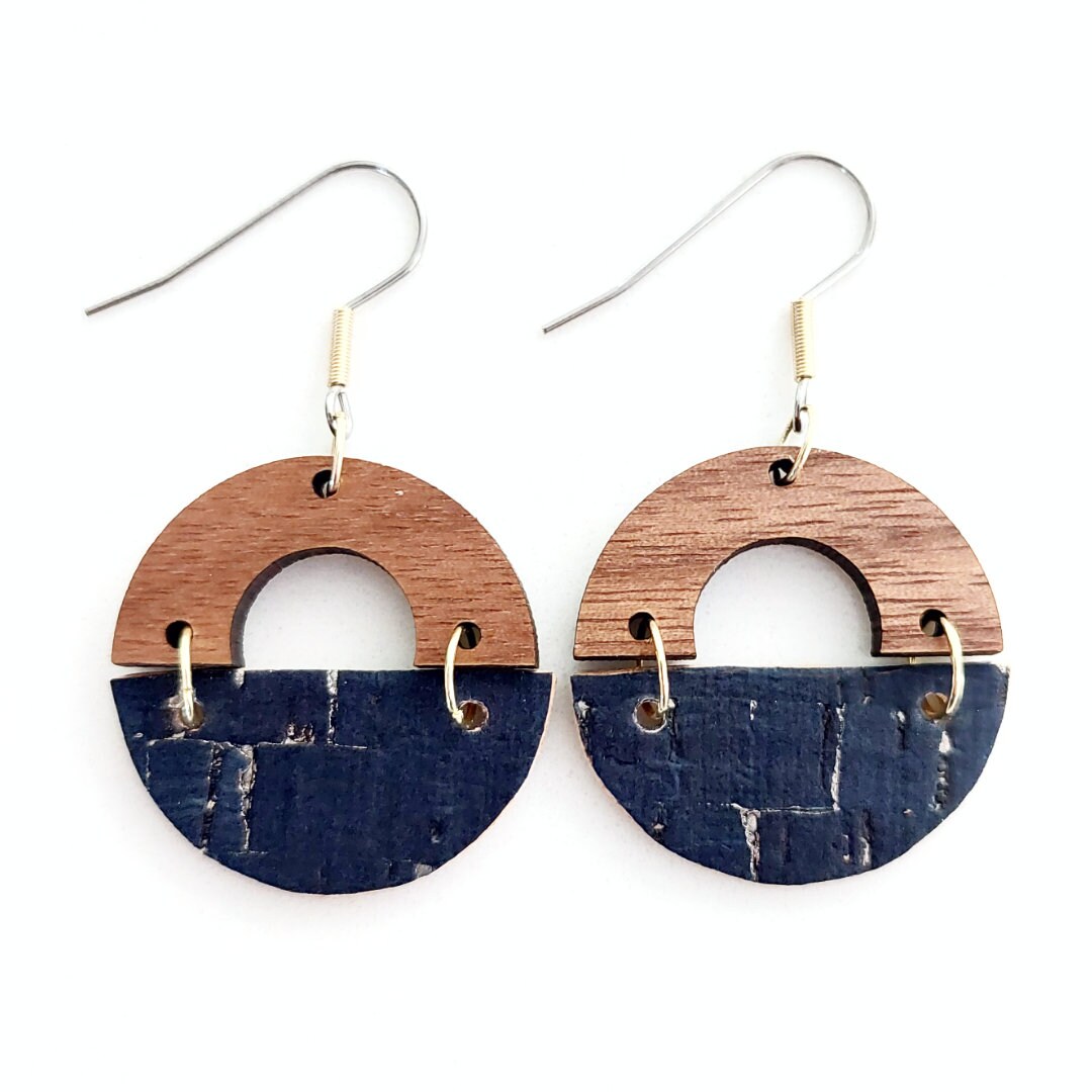 Mini Halley in Navy Blue Leather-backed Cork - Etsy