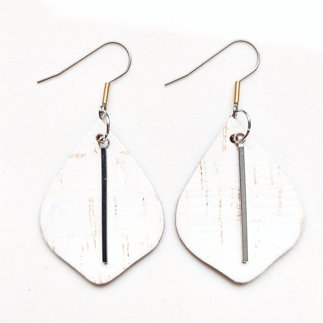 Hailey in White Birch Leather-backed Cork - Etsy