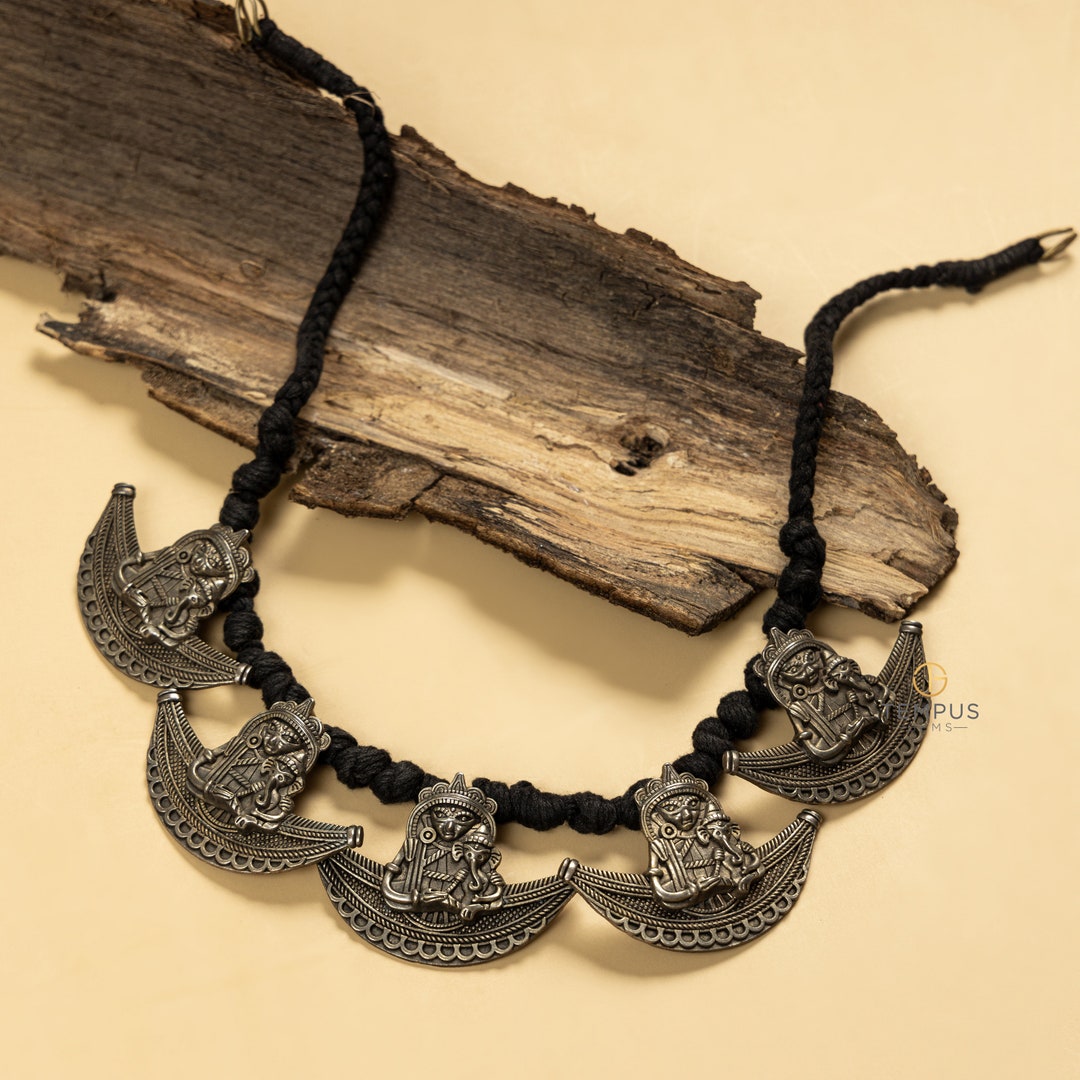 Lord Ganesh & Maa Parvati Pendant, Traditional Jewelry Oxidized Indian ...