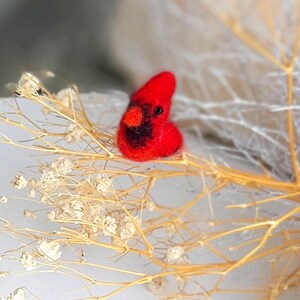 Tiny RED CARDINAL BIRDS Ornament Dollhouse Miniatures Needle Felted ...