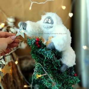 Christmas Tree Topper Abominable Snowman Vintage Christmas Ornament ...