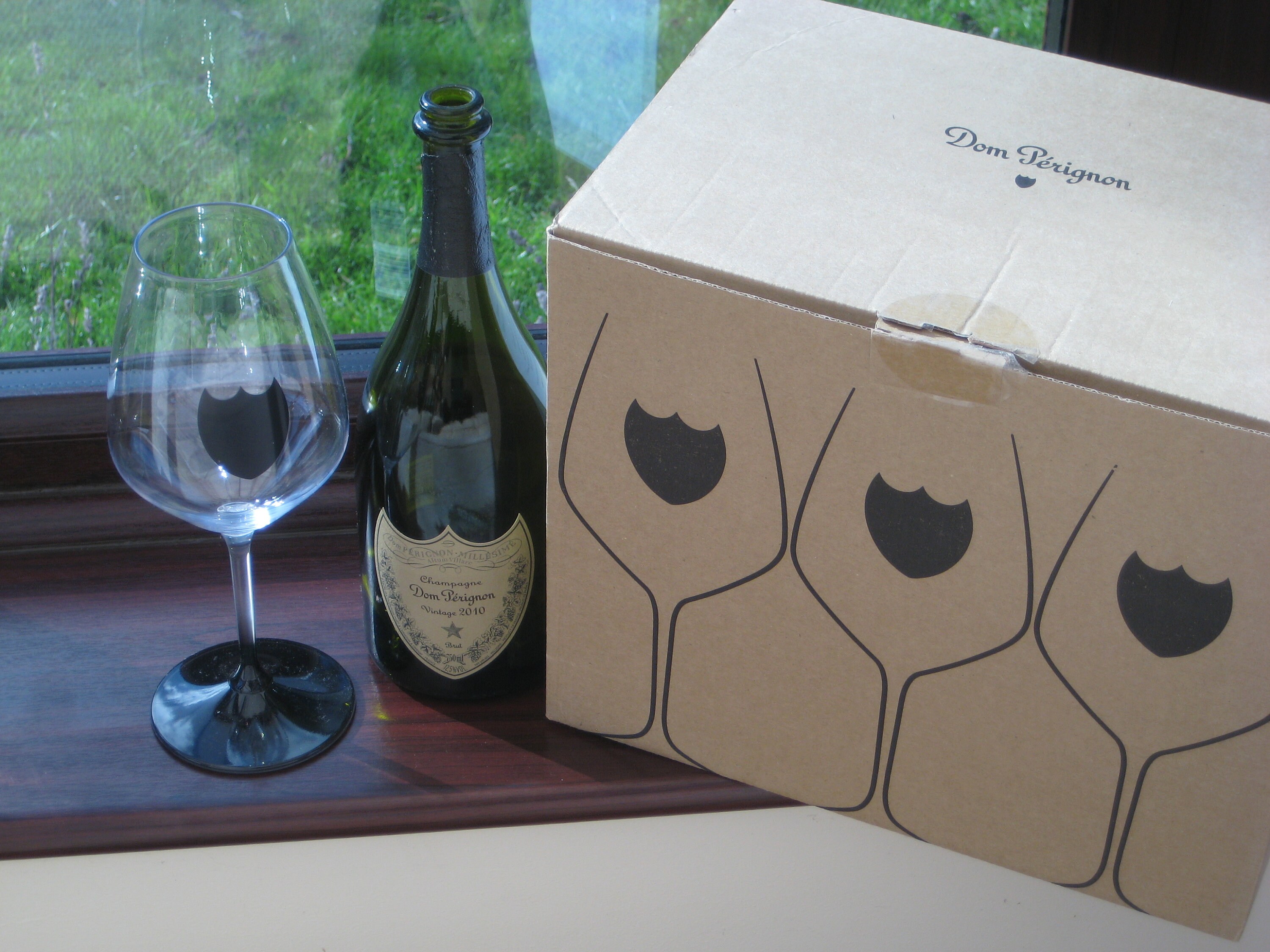 6 X Dom Perignon Champagne Acrylic Glasses, Ideal for by the Pool or ...