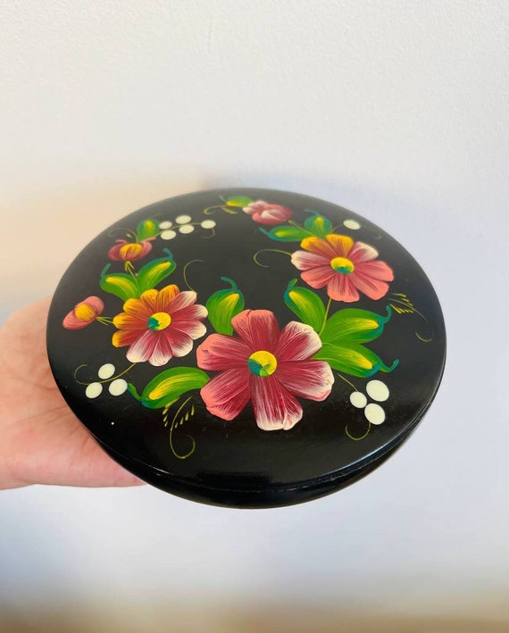 Charming Vintage Handcrafted Trinket Box, Gift for He… - Gem