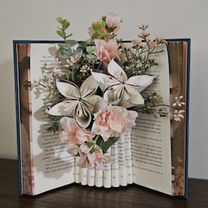 Book Page Vase Centerpieces for Showers | Literary Bridal & Baby Shower ...