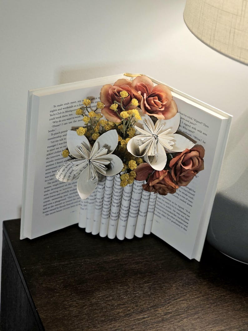 Book Page Vase Decor | Centerpiece Shower | Literary Home Accents ...
