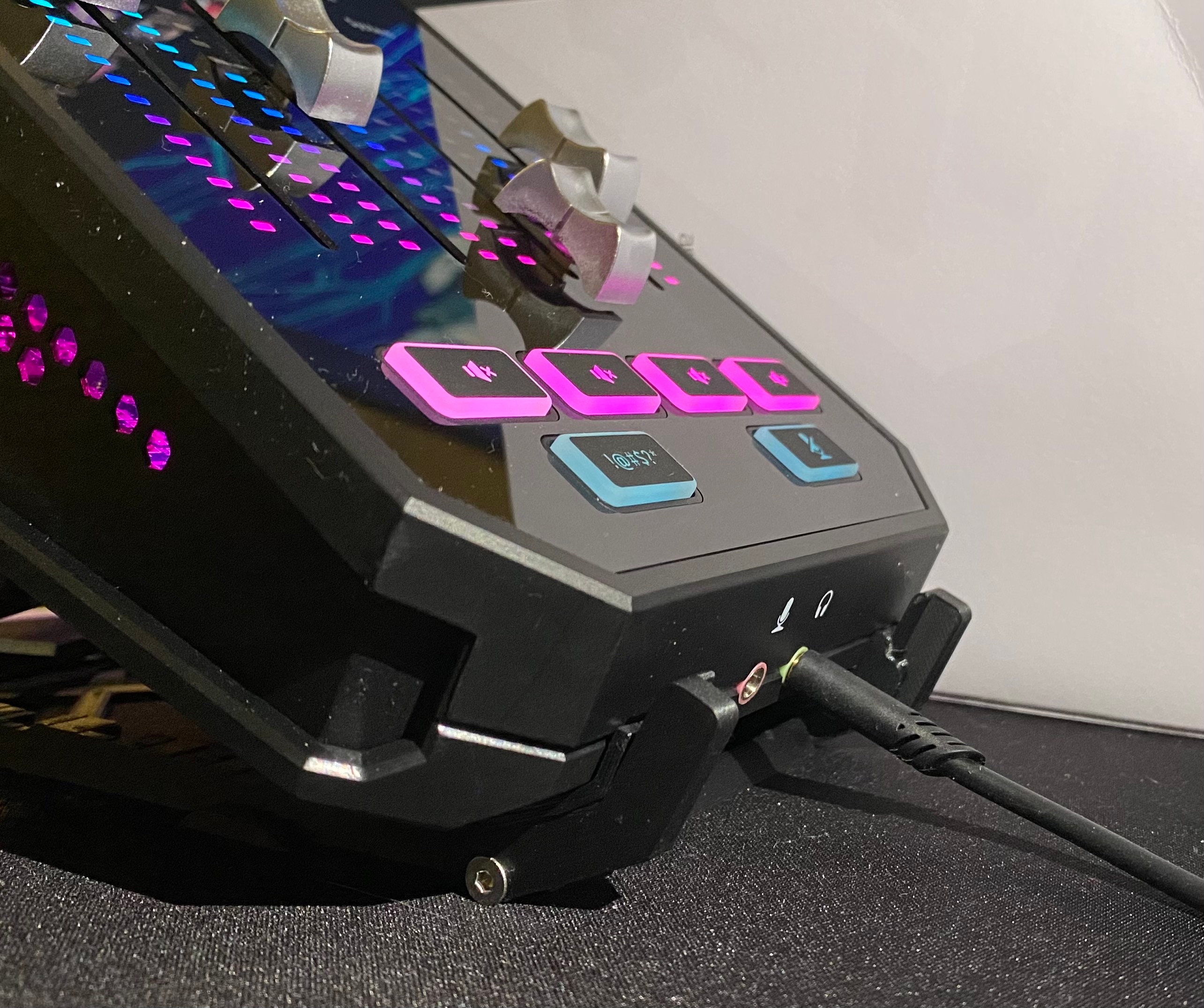 Goxlr Mini Adjustable Stand 3d Printed - Etsy