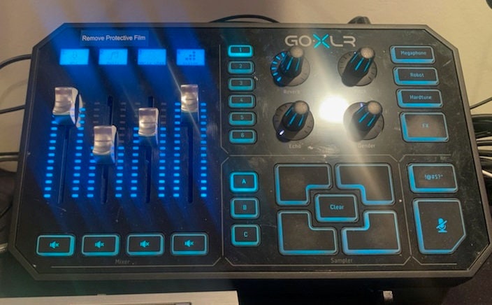 Goxlr Adjustable Stand 3d Printed - Etsy