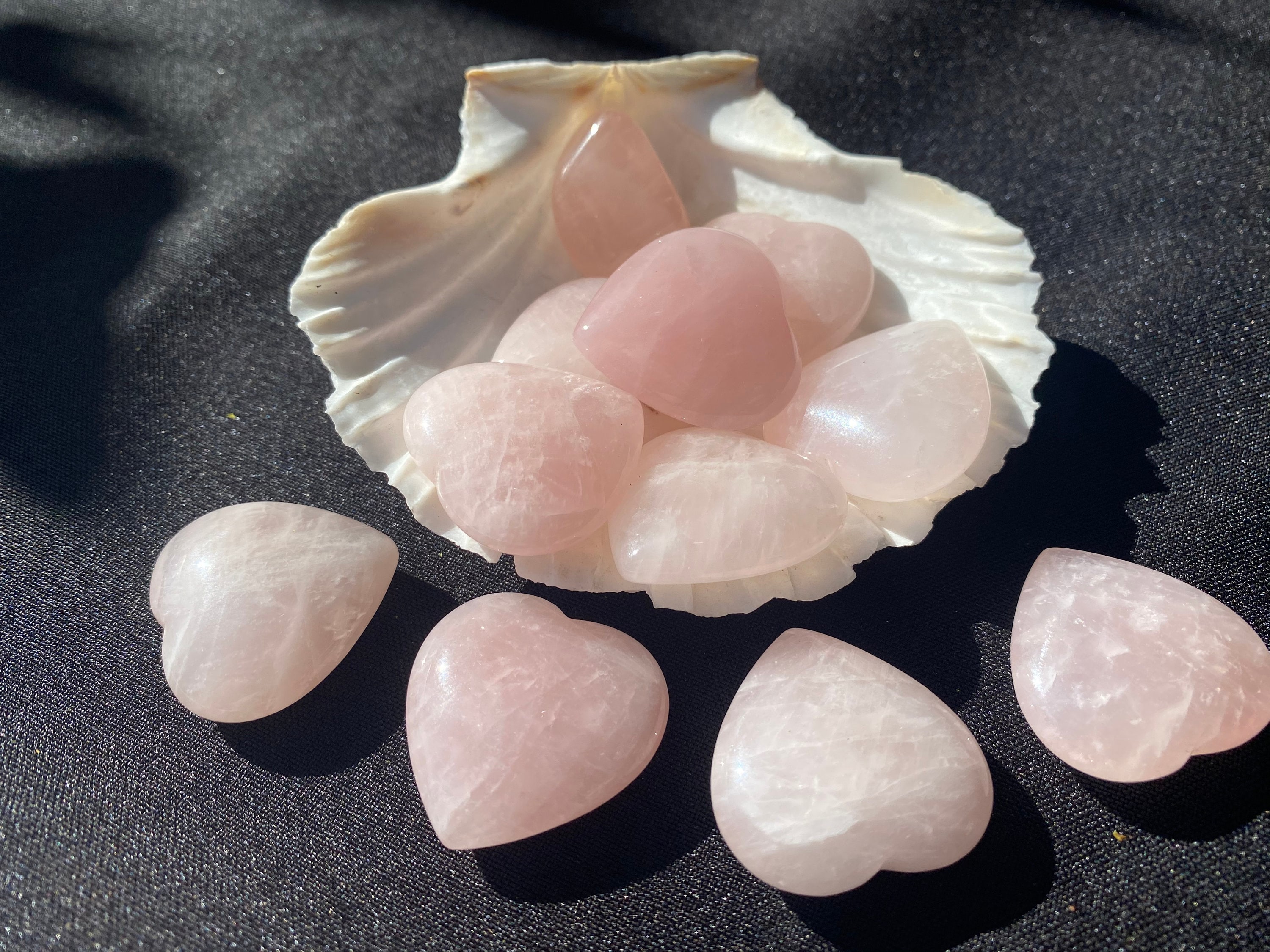 Rose Quartz Hearts/Aphrodite/ healing/Goddess stone/heart | Etsy