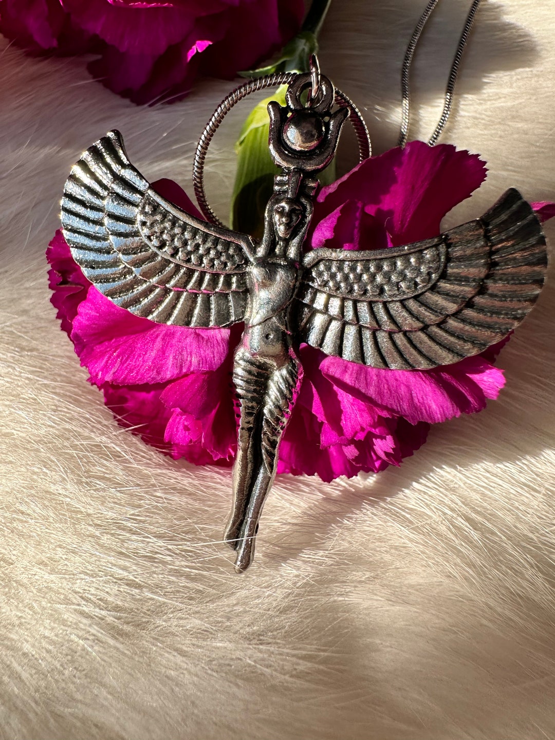 Isis Pendant & Chain/goddess of the Moon/healing/protection - Etsy