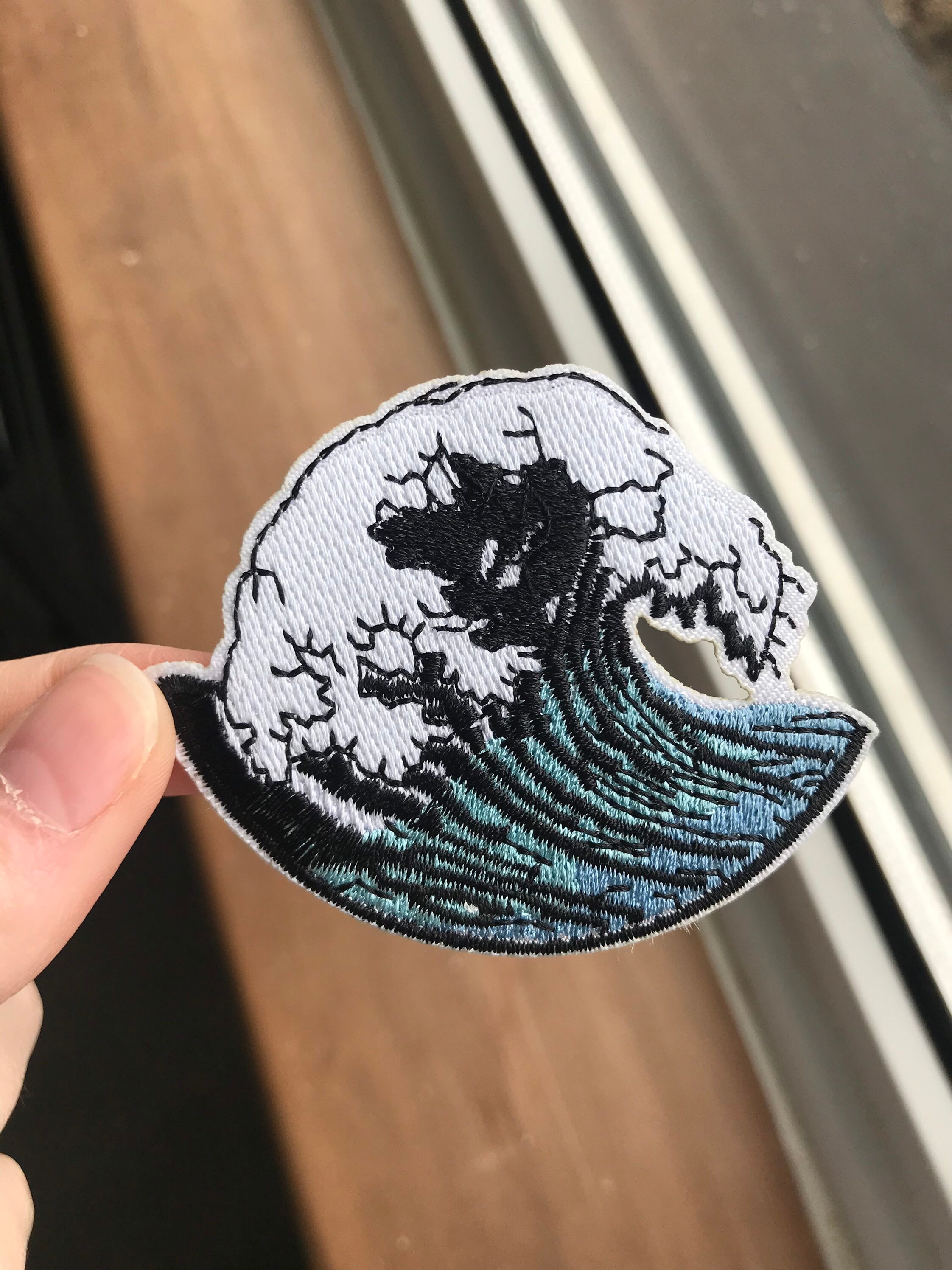 The Great Wave off Kanagawa Iron / Sew on Patch. Embroidery - Etsy Finland